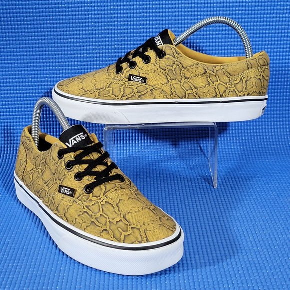 Vans | Shoes | Vans The Era Snake Print Laceup Sneakers Womens 65 ...